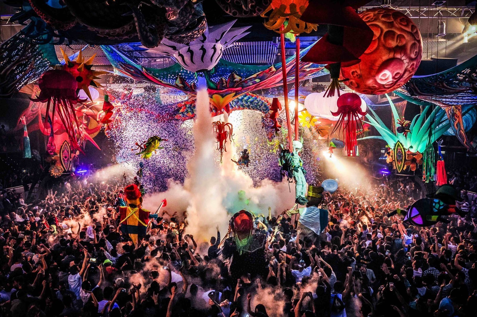 Klokgebouw | We Are Electric presents elrow
